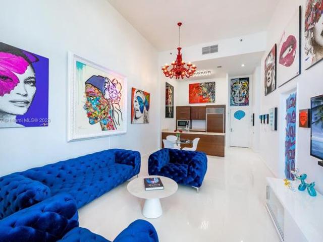 475 Brickell Ave #2811, Miami, FL 33131