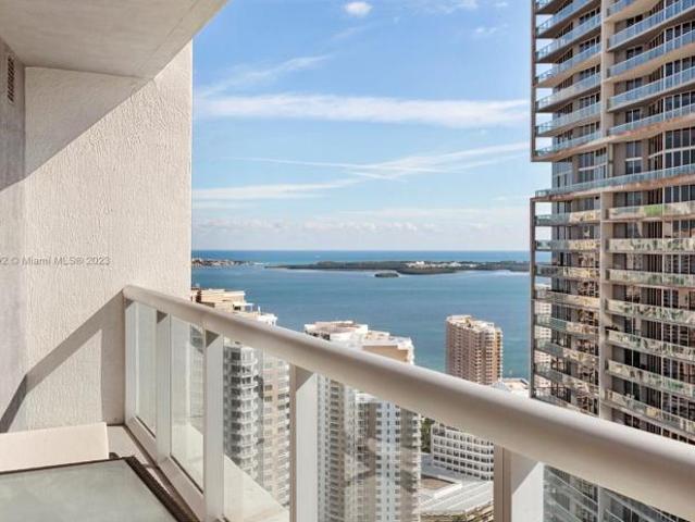475 Brickell Ave #3813, Miami, FL 33131
