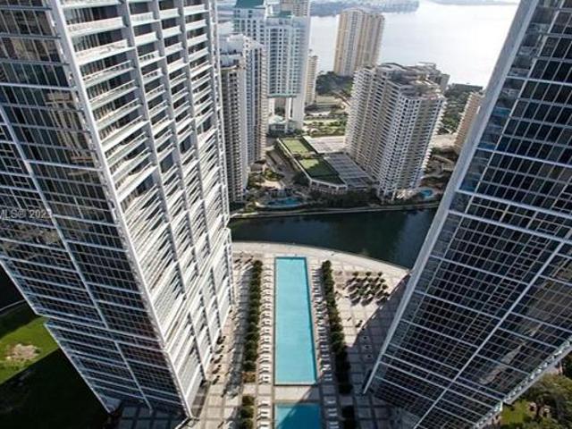 475 Brickell Ave #4613, Miami, FL 33131