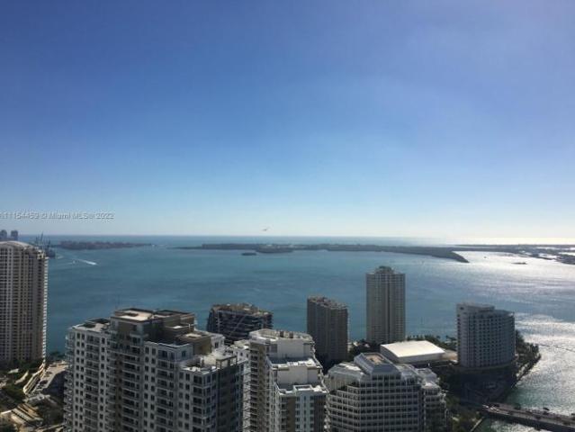 475 Brickell Ave #4307 Miami, FL 33131