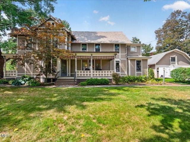 475 Glen St, Glens Falls, NY 12801