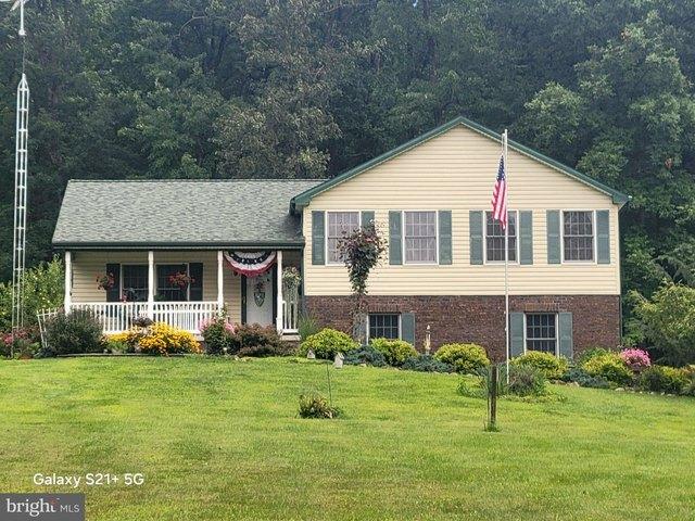 475 Green Springs Rd, Hanover, PA 17331