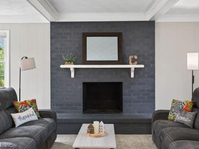 475 Duchess CT