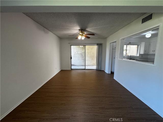 475 E Cypress 118