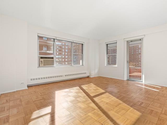 475 FDR Drive, New York, NY