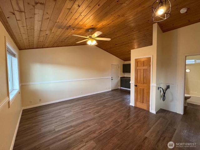 475 SE Barrington Drive # D