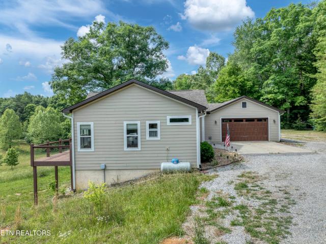 475 Short Bark Rd