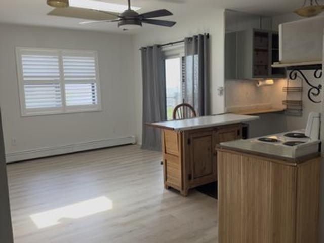 475 W Broadway Apt B2, Long Beach, NY 11561