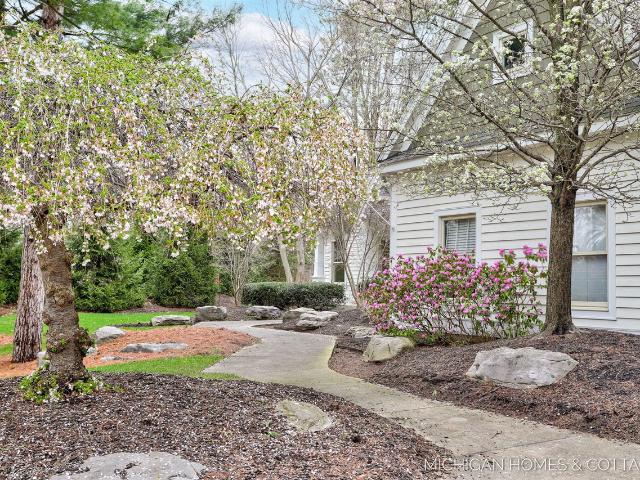 475 Trail Head Drive