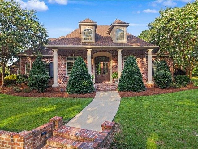 475 Trailhead Dr, Abita Springs, LA 70420