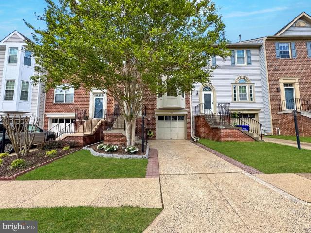 47640 Comer Square, Sterling, VA 20165 | MLS #VALO2121 | Compass
