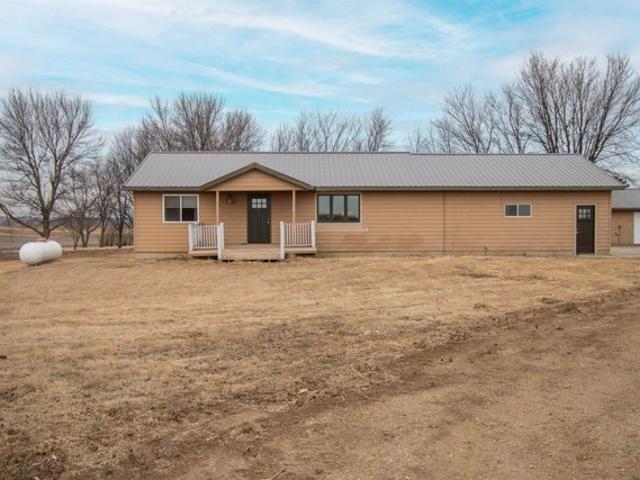 47649 th St, Garretson, SD 57030