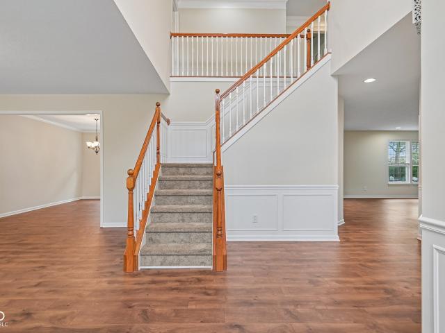 4765 Mecklenburg Drive
