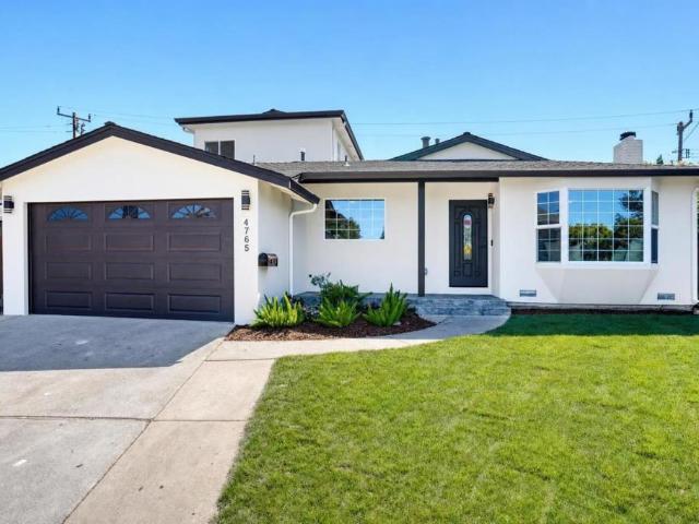 4765 Del Loma Court