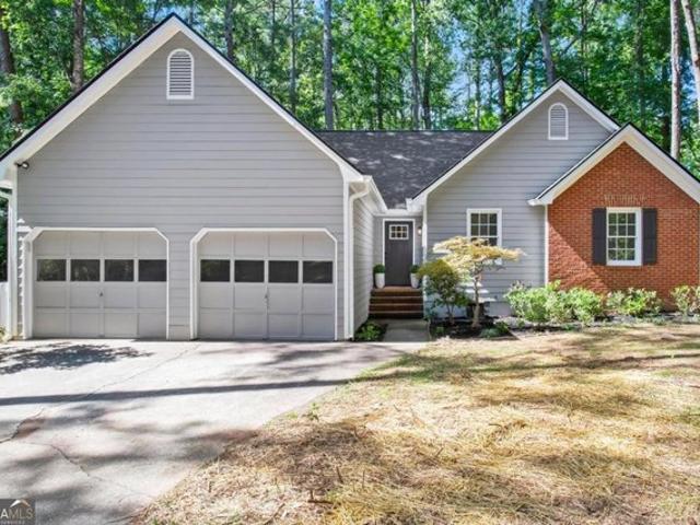 4766 Longwood Ct, Powder Springs, GA 30127