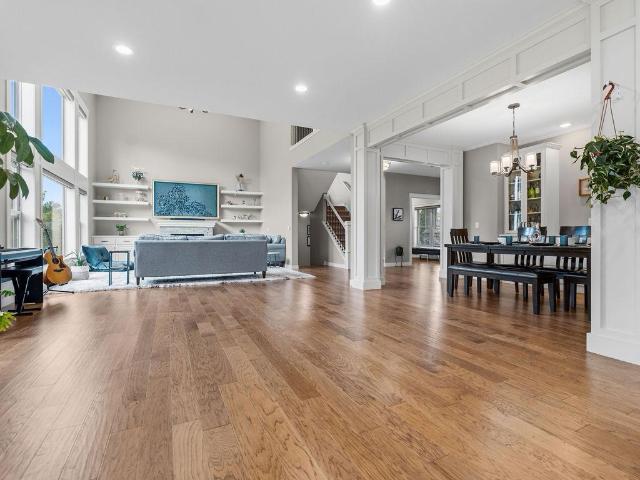4766 S Oakwood Hills Parkway