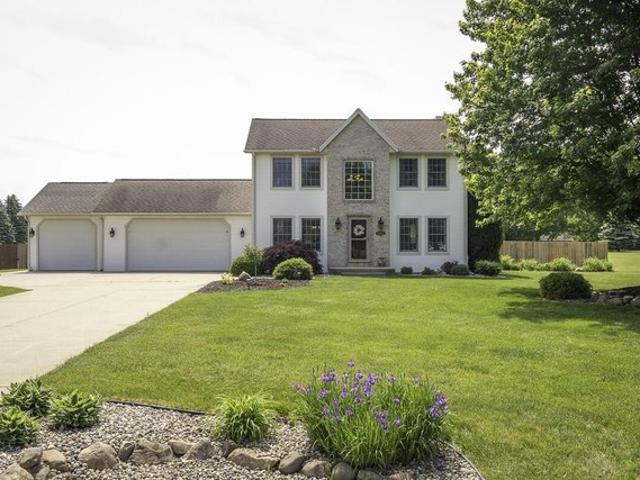 47679 Woodfield Cir, Mattawan, MI 49071