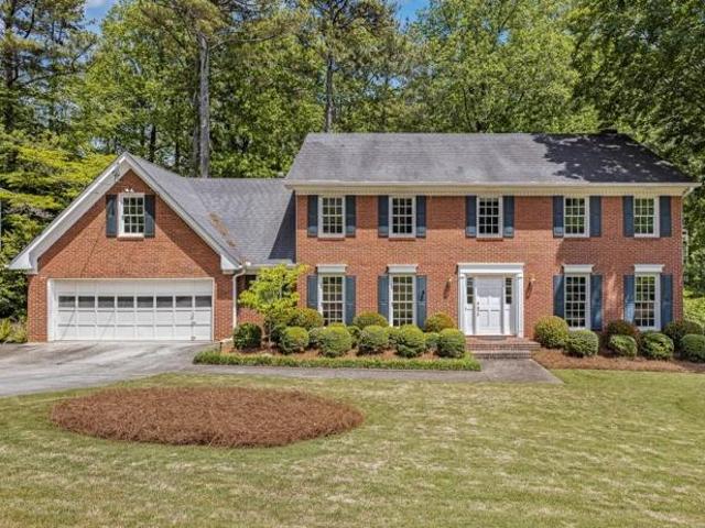 4767 Dunwoody Station Dr, Dunwoody, GA 30338