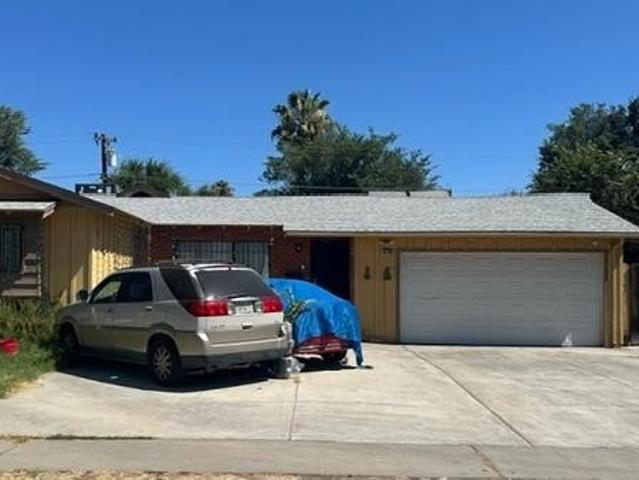 4767 E Orleans Ave, Fresno, CA 93702