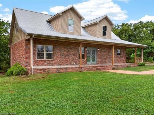 476911 E 1090 Rd, Roland, OK 74954