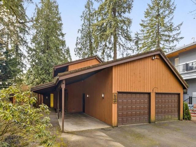 4760 Dogwood Dr, Lake Oswego, OR 97035