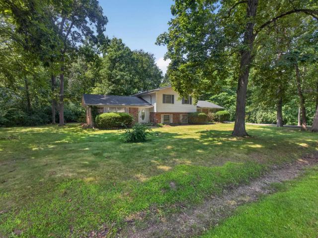4760 Whippoorwill Drive