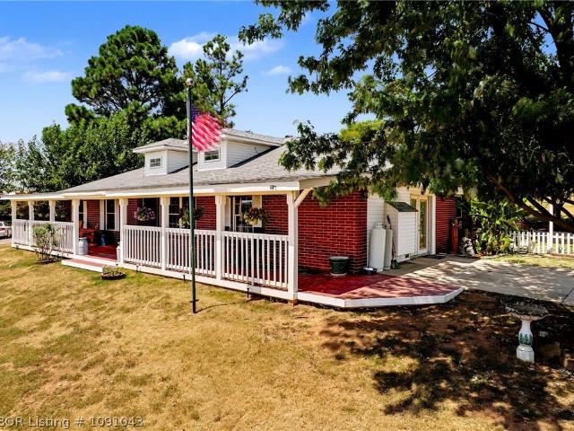 476285 E 1094 Road
