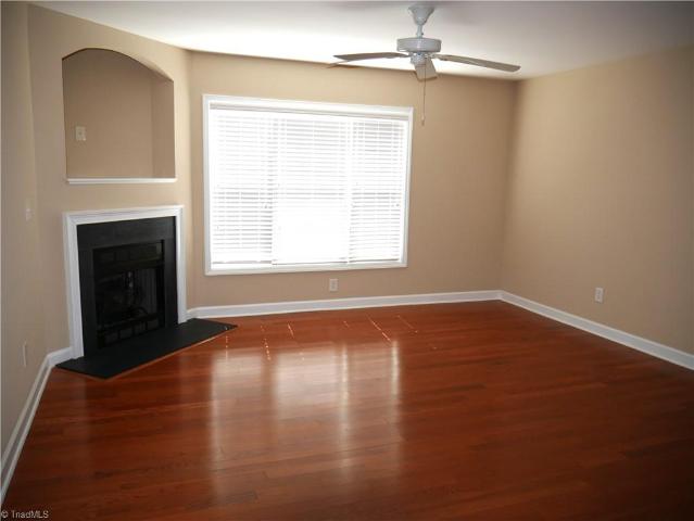 4762 Tatton Park Circle #1B