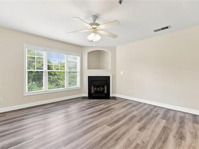 4762 Tatton Park Circle #2D
