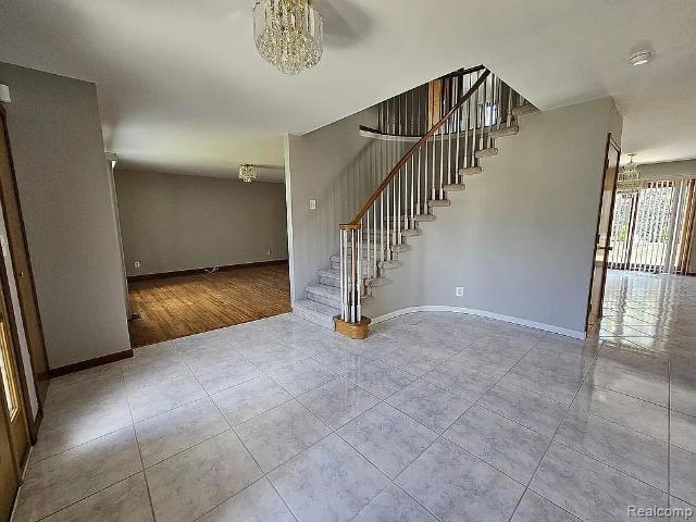 47630 Robins Nest Drive
