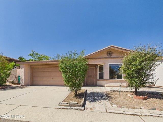 4763 W Latchstring Ct, Tucson, AZ 85741