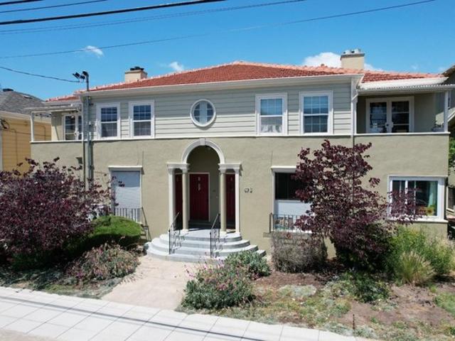 476 42nd St, Oakland, CA 94609