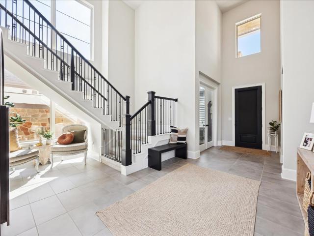476 Anfield Cir
