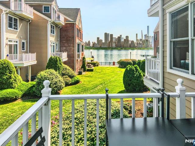 476 Buffalo Court