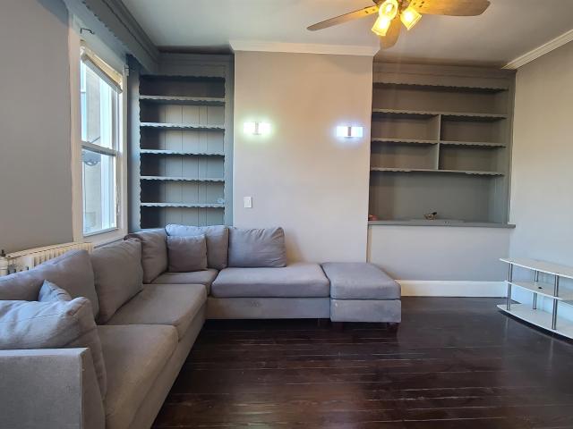 476 Gregory Ave # 3