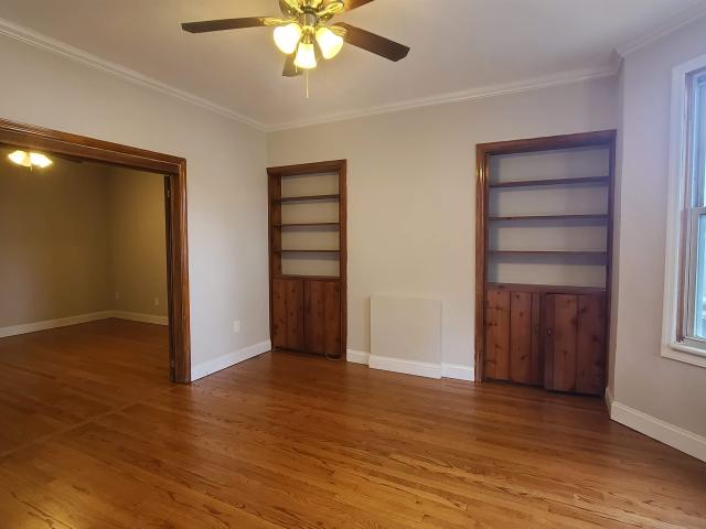 476 Gregory Ave # 1