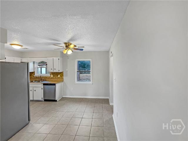 476 Elm St, Hinesville, GA 31313 | MLS #SA350657