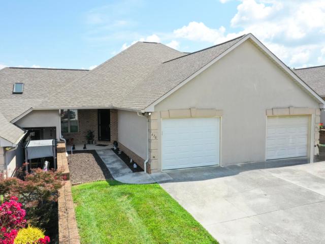 476 Lochmere Drive