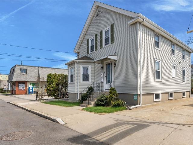 476 N Broadway