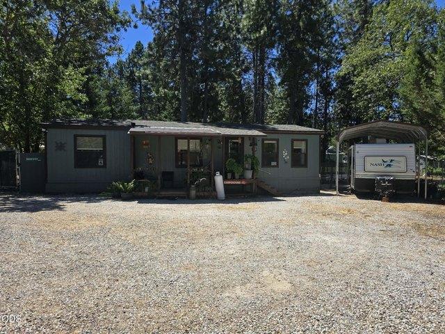 476 S Junction Ave, Cave Junction, OR 97523