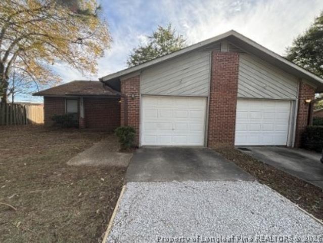 476 Sheffield Ct, Fayetteville, NC 28314 | MLS #758406 | Compass