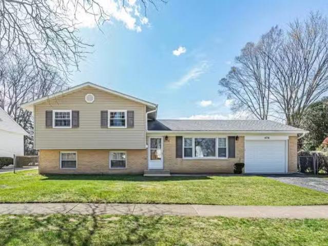 476 Raupp Boulevard, Buffalo Grove, IL 60089