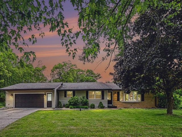 4774 Benelux Court