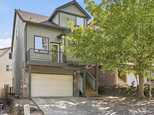 4774 SE Paladin Ln, Hillsboro, OR 97123