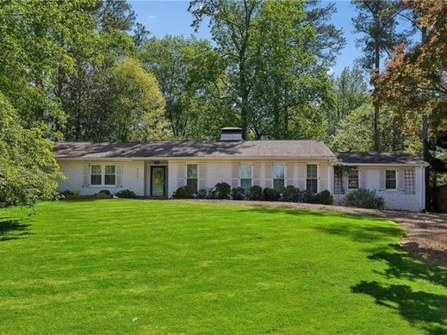 4775 Merlendale Ct, Atlanta, GA 30327