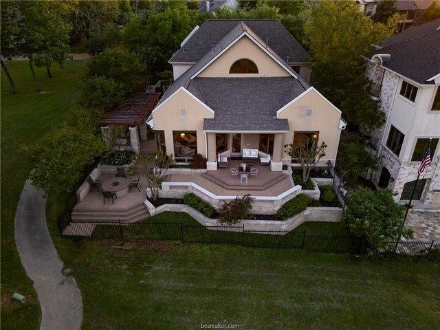4776 Stonebriar Cir, College Station, TX 77845