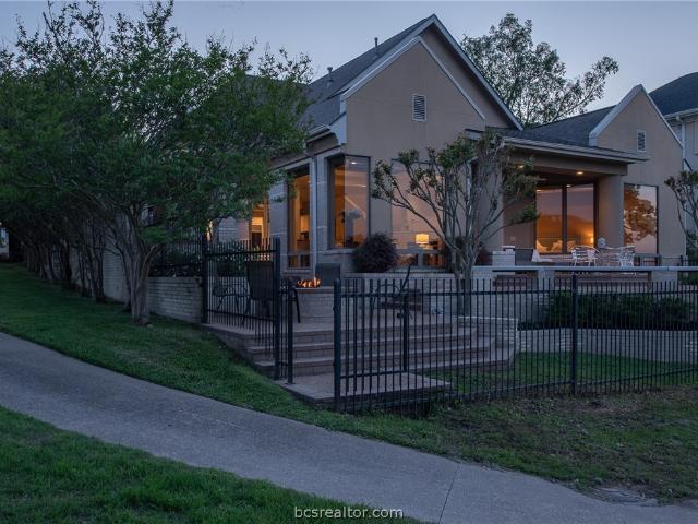 4776 Stonebriar Circle