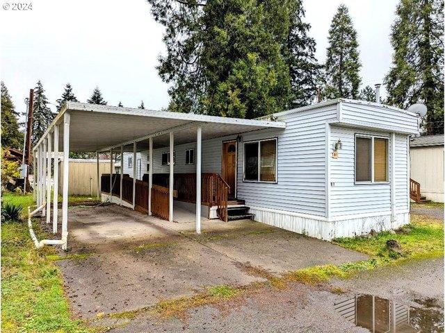 47775 Berry St Spc B7, Oakridge, OR 97463