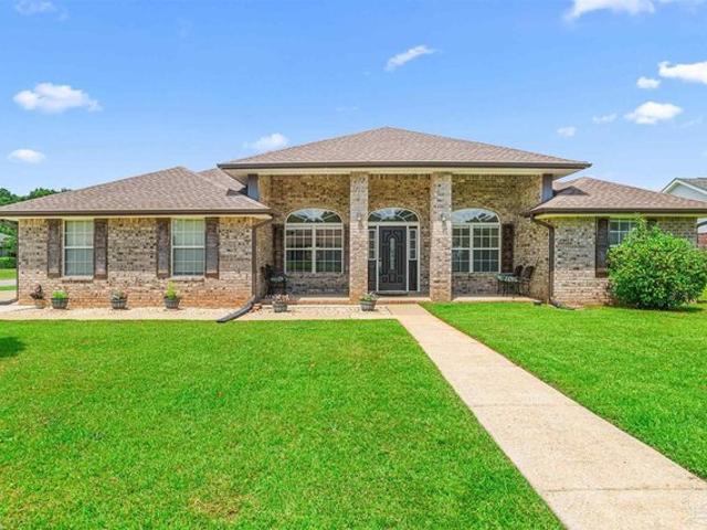4777 Oscar Ln, Pace, FL 32571
