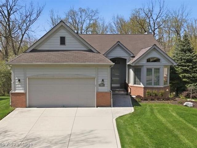 47796 Arbor Trl, Northville Township, MI 48168